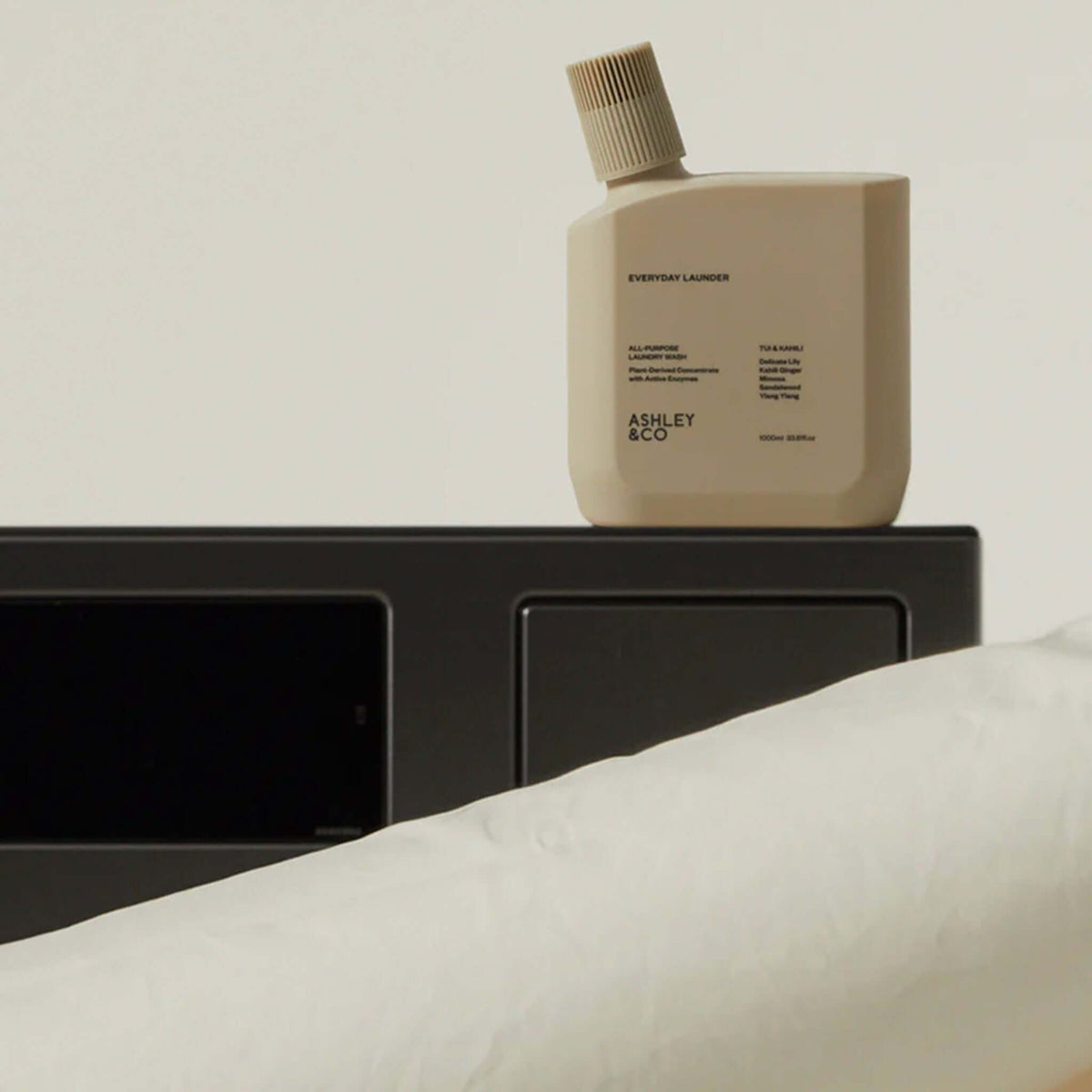 Ashley & Co Everyday Launder Laundry Liquid | Enzyme Clean | Tea Pea