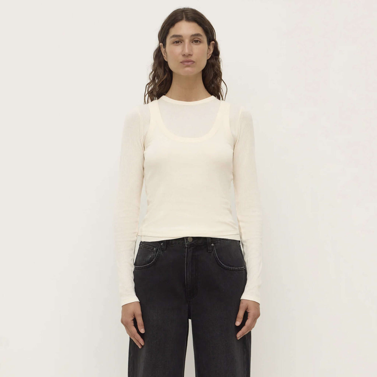 Assembly Label Zali Long Sleeve Tee - Cream | 100% Cotton | Tea Pea