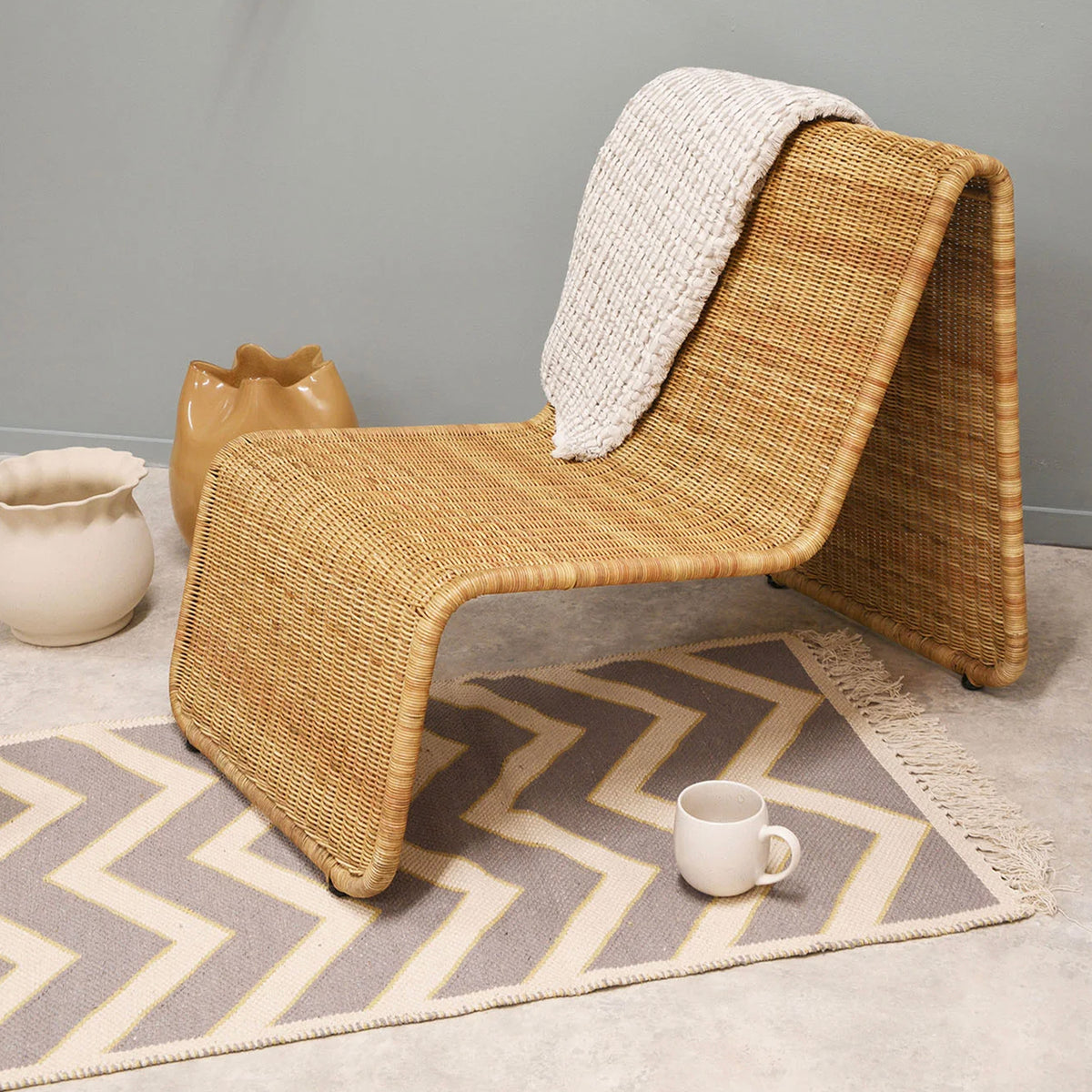 Bahama Relax Rattan Lounger | Tea Pea