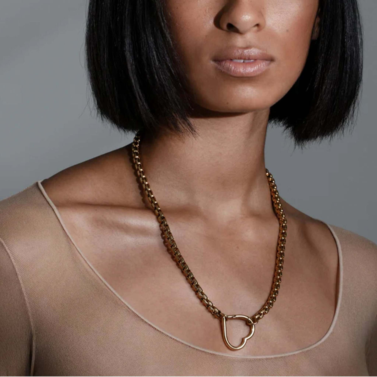 Cathy Pope Heart Clasp Large - Gold | Tea Pea