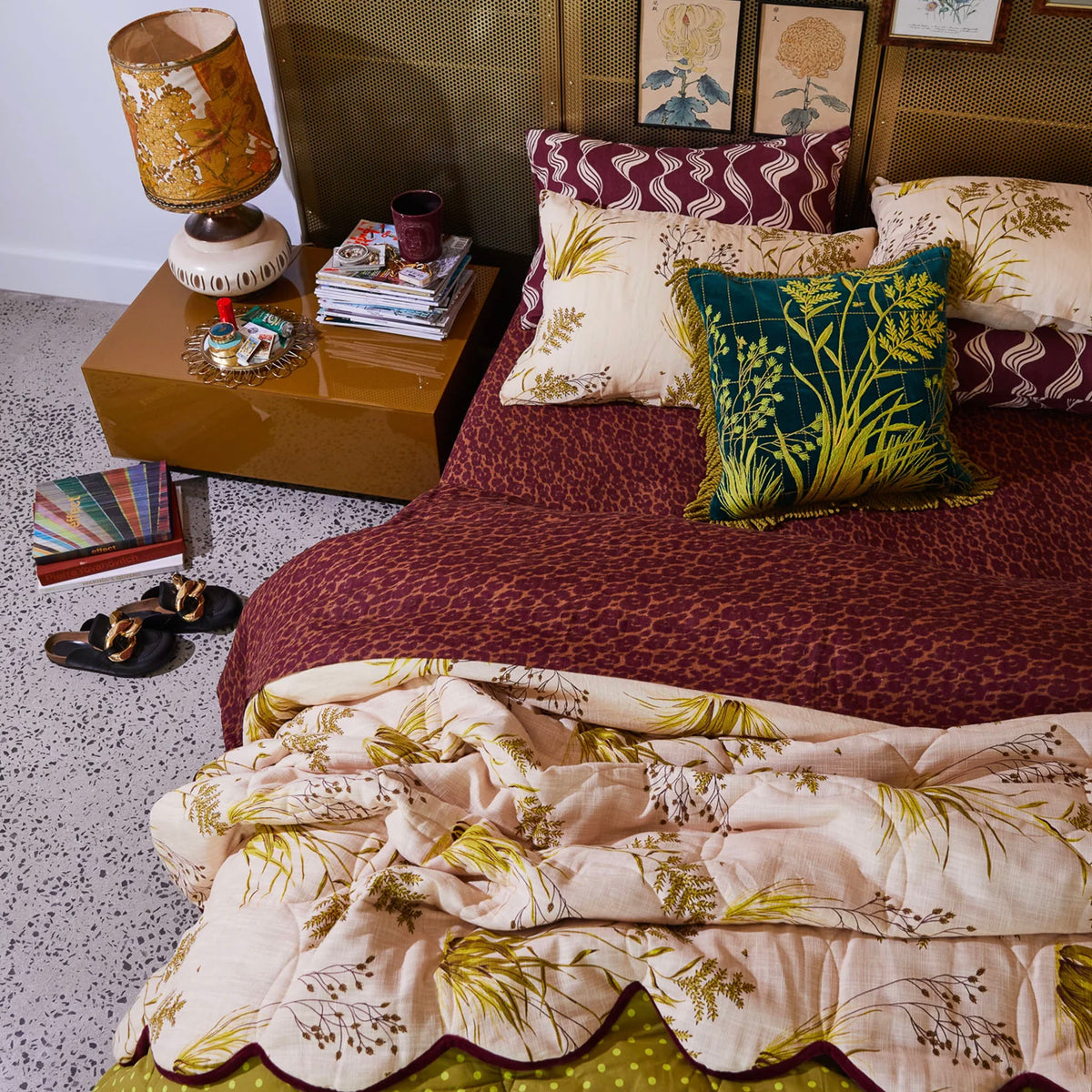 Sage x Clare Odette Linen Fitted Sheet | Tea Pea